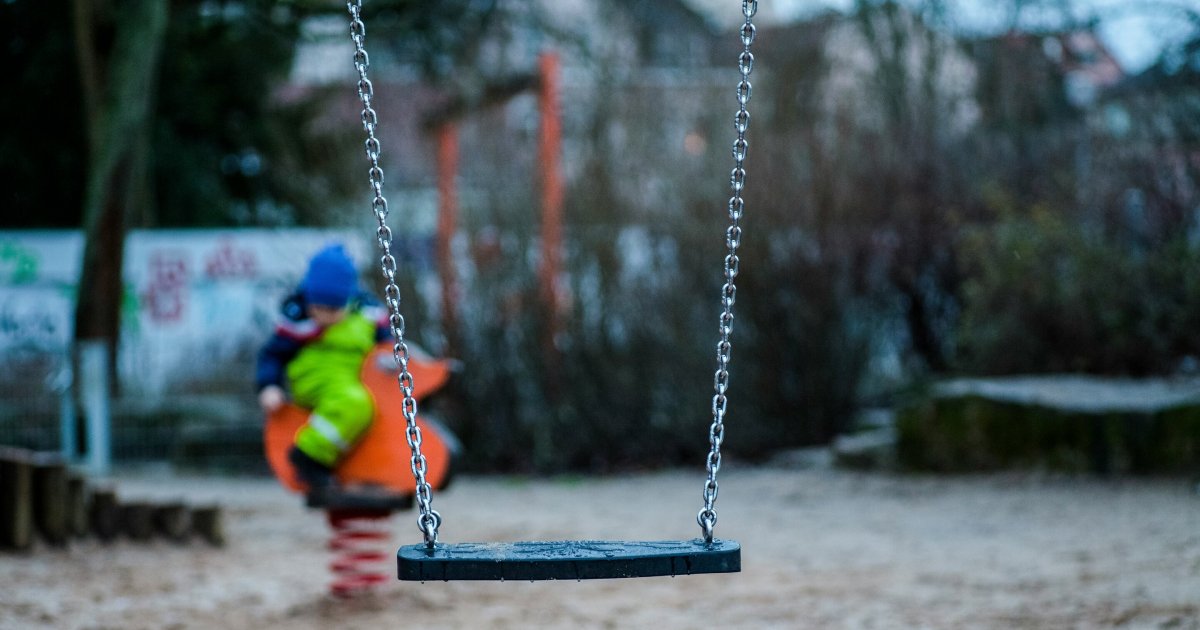 The silent corner of childhood