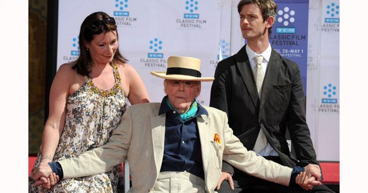 Peter ‘Lawrence’ O’Toole dies