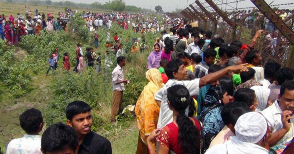 India forms committee to oversee border fencing