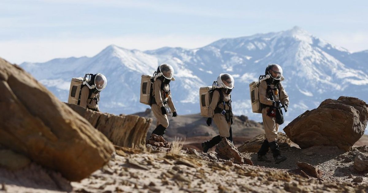 Nasa year-long Mars simulation on Hawaii ends