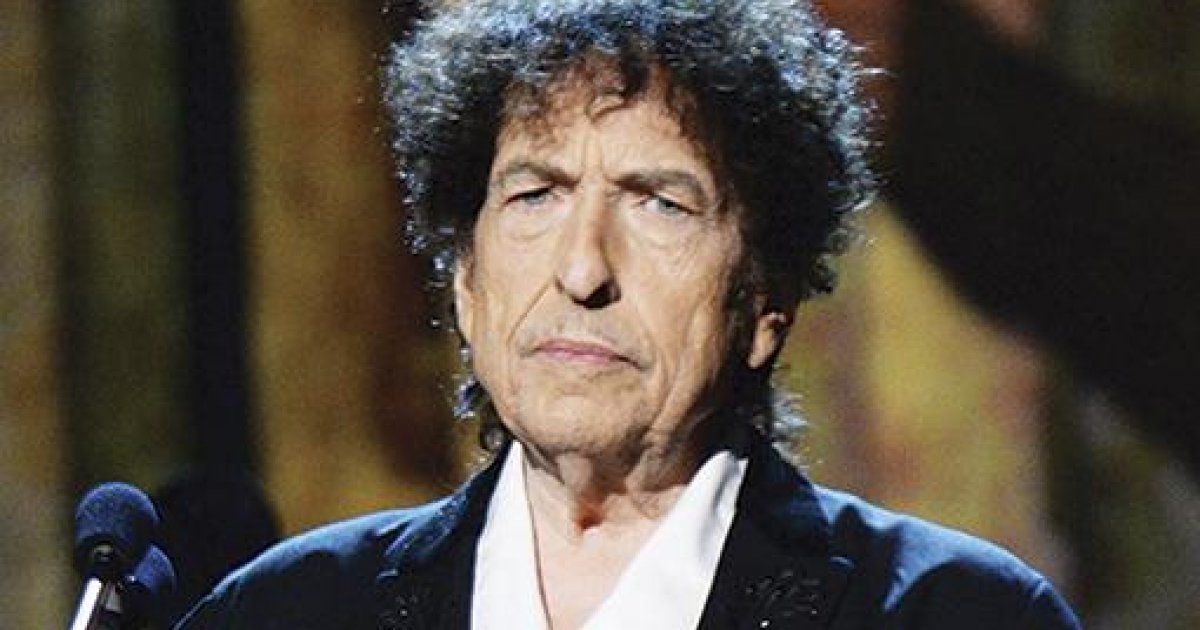 Bob Dylan accused of lifting passages of Nobel lecture