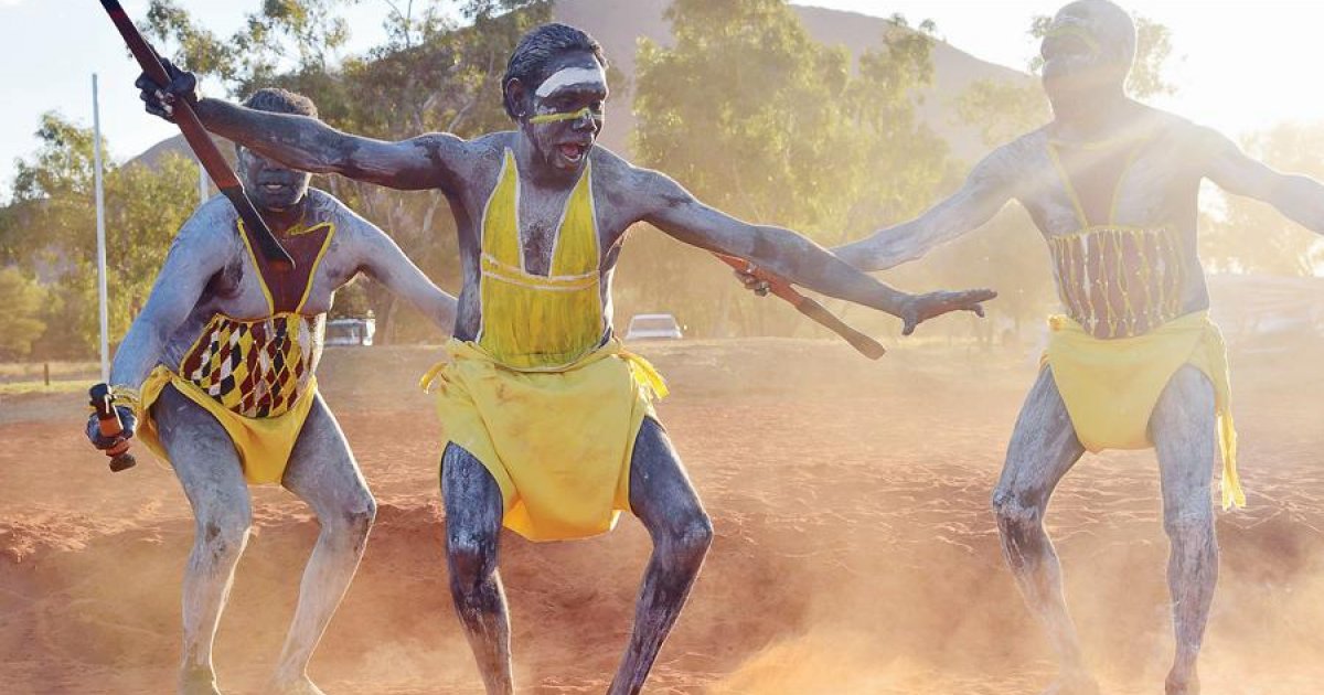 Aboriginal Australians meet to discuss first chance of recognition
