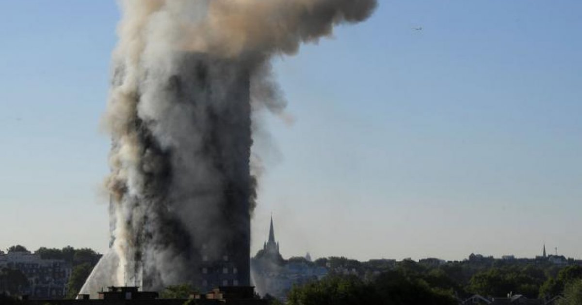 Death toll of 17 expected to rise in London tower block fire