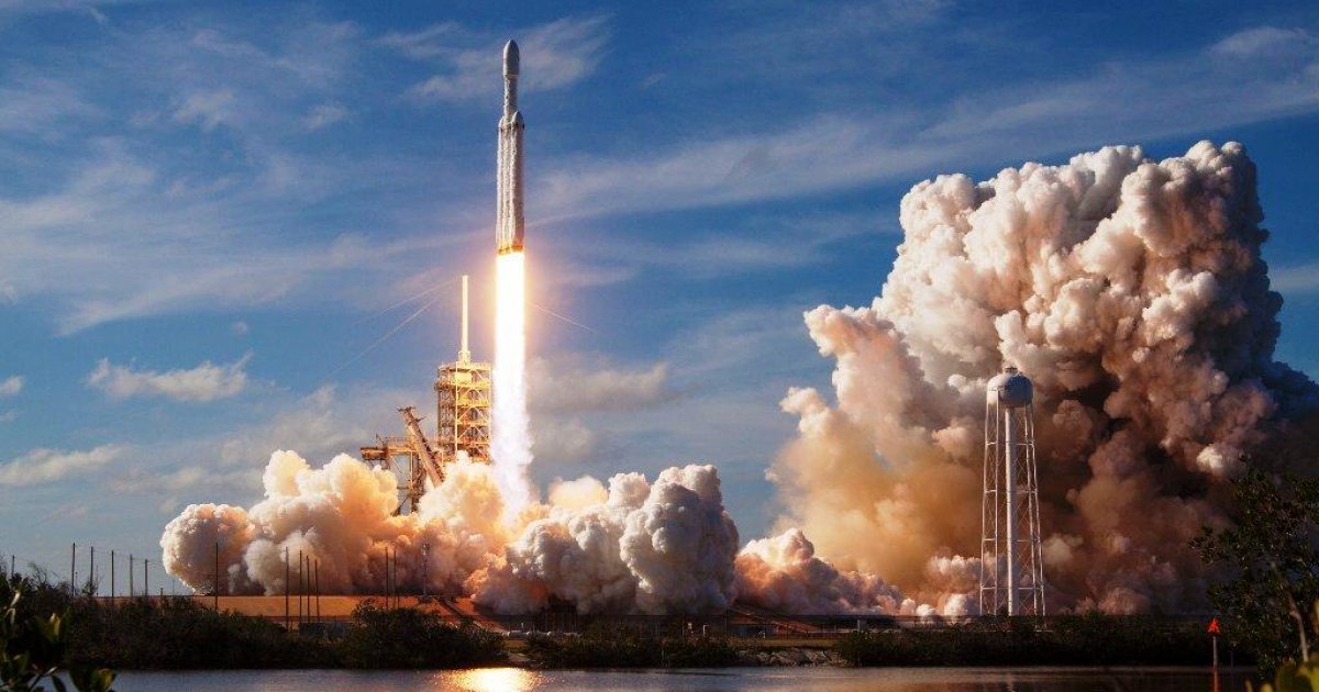 Worlds Biggest Rocket Soars Toward Mars After Perfect Launch