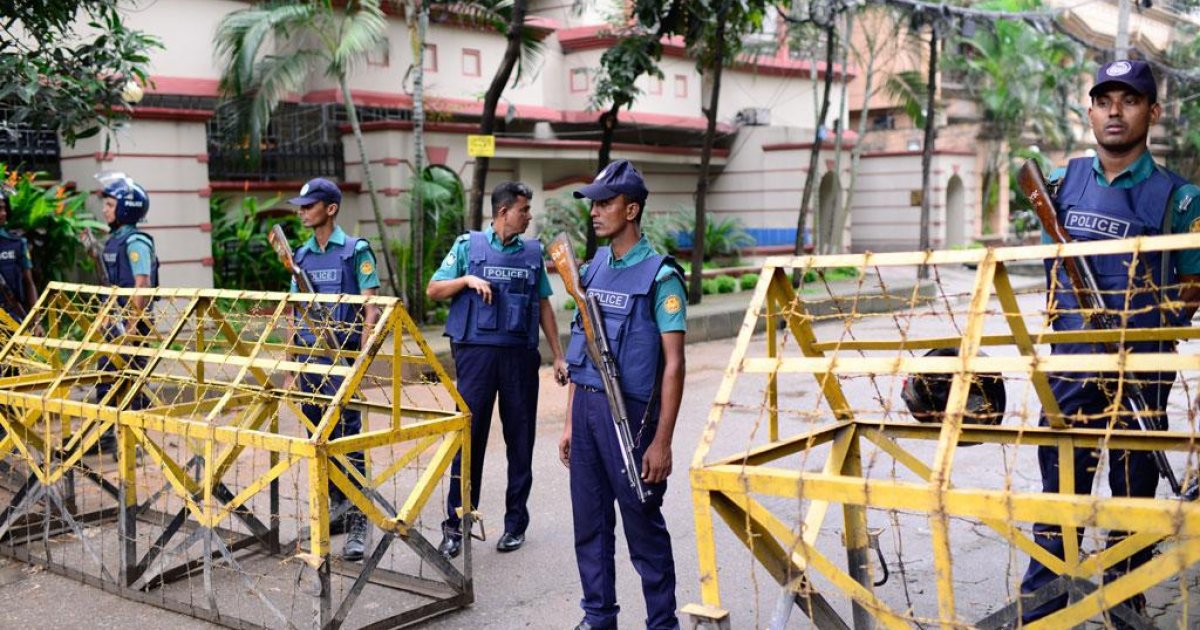 Please empty your pockets