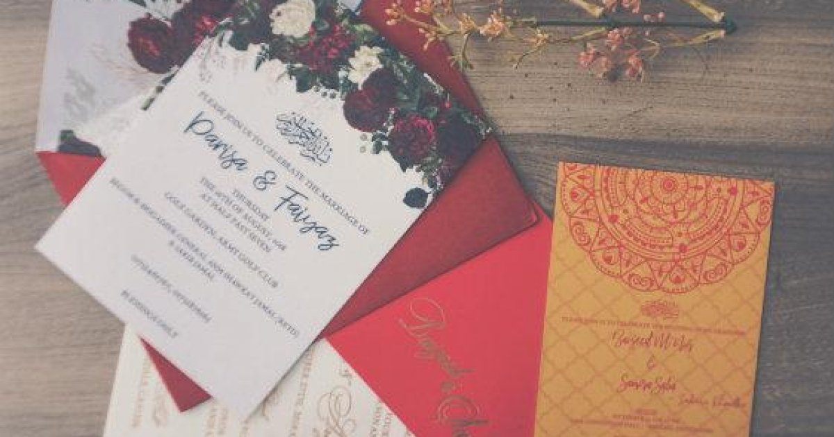 Customized wedding cards for your big day