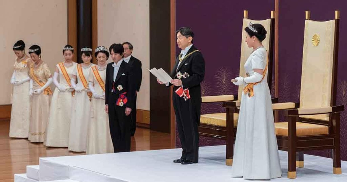 Emperor Naruhito ascends throne in Japan with 'sense of solemnity'