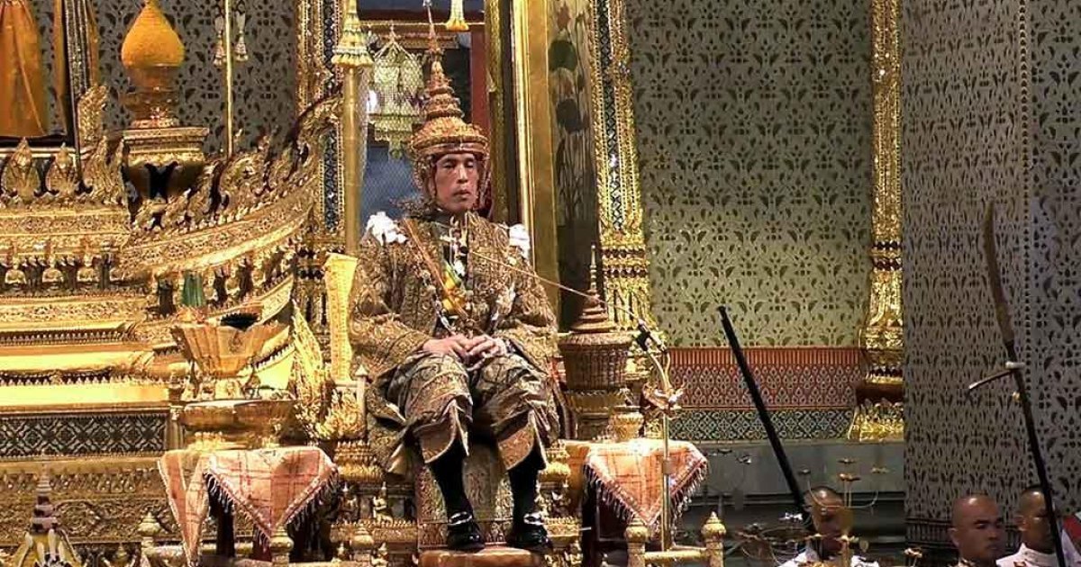 King Maha Vajiralongkorn crowned Rama X of Thailand