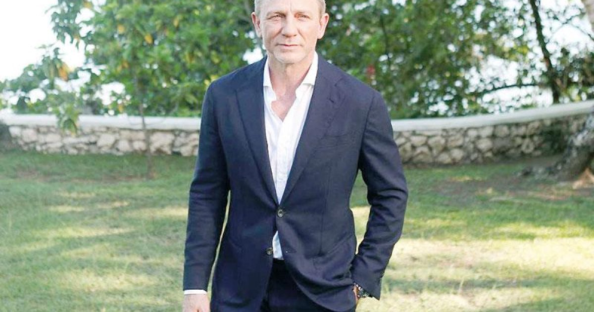 'Massively grateful' Daniel Craig bids farewell to James Bond