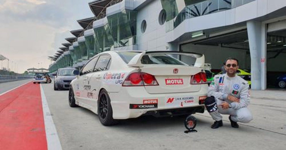 Bangladeshi racers Avik, Raafi to take part in VW Polo Cup in India