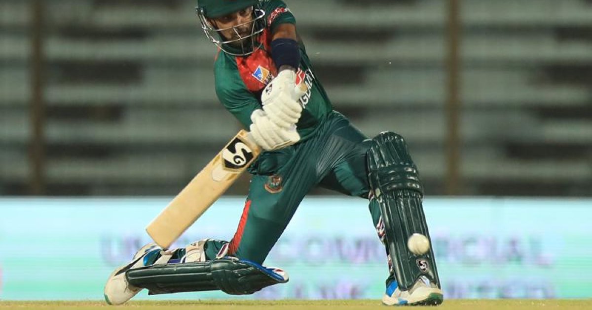 Liton makes impressive start