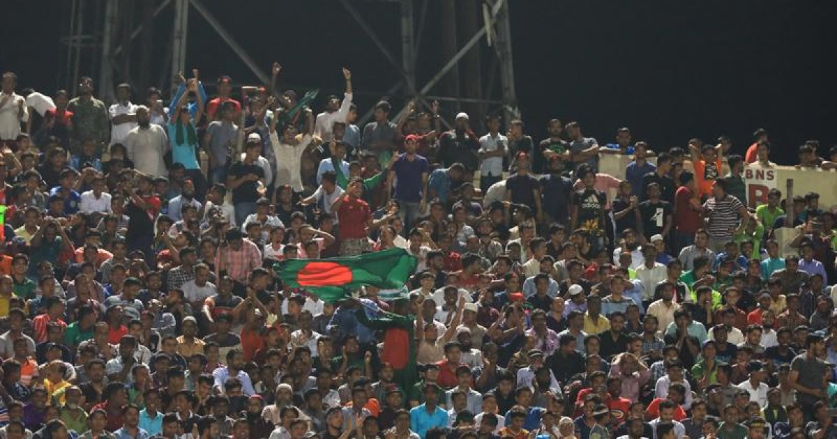 Jam-packed BNS inspires football's resurrection