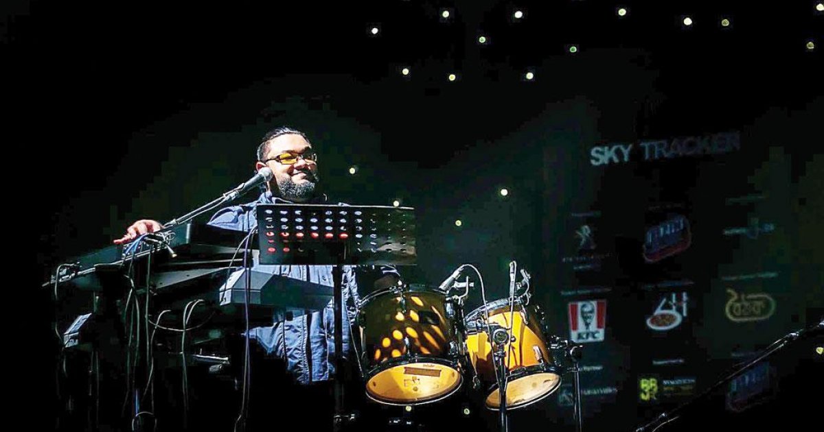 Fuad and Friends live in Dhaka after 10 years