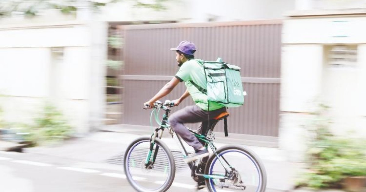 Uber Eats launches insurance program for its courier partners