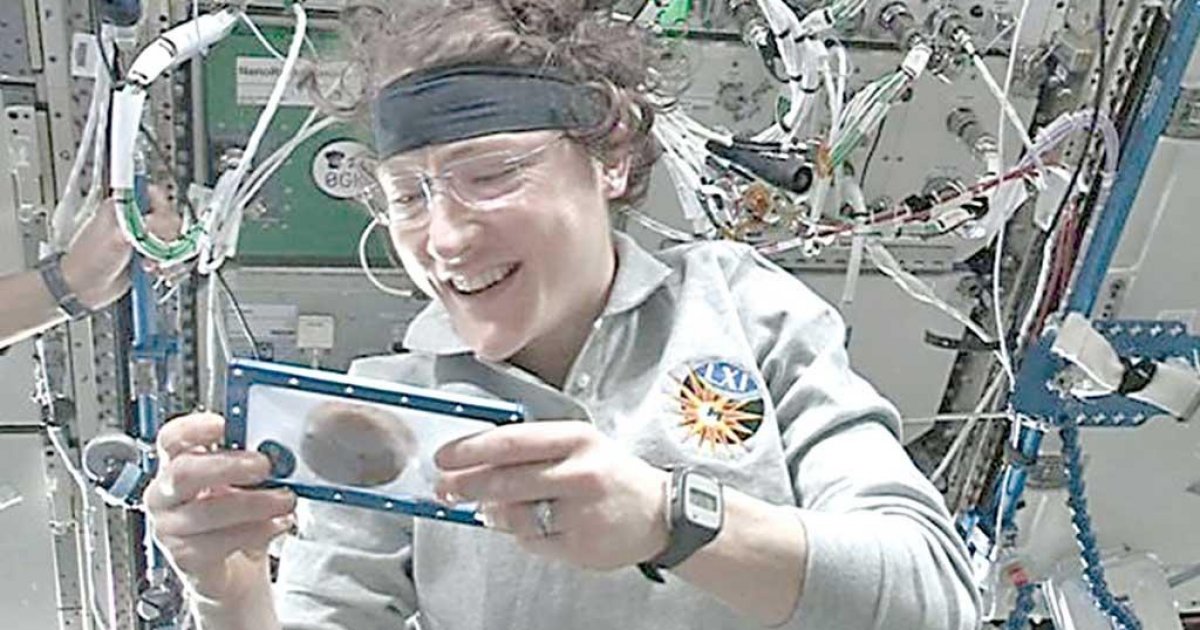 Astronauts bake first cookies in space