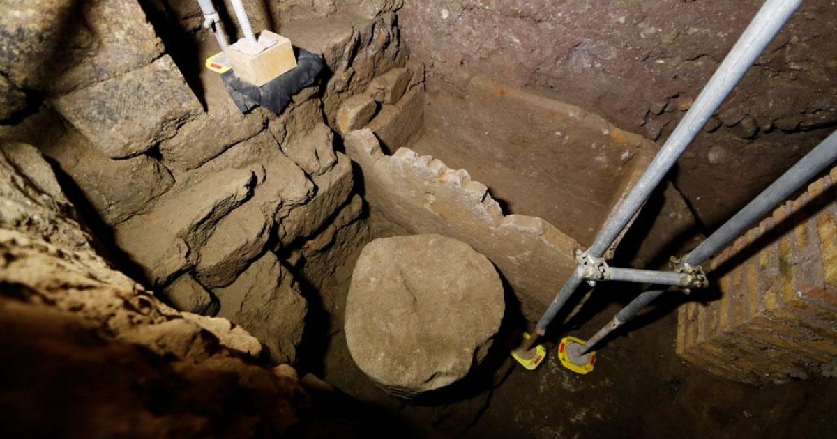 Archaeologists unveil possible shrine to Rome's first king