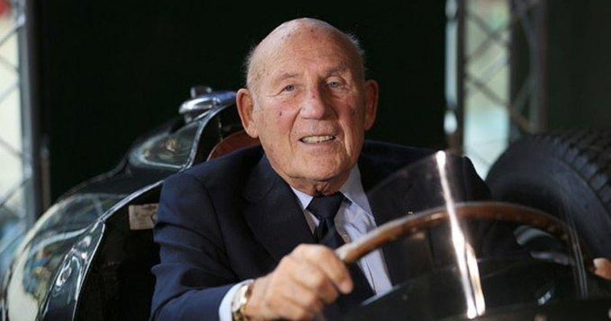 Motorsport great Moss dies aged 90