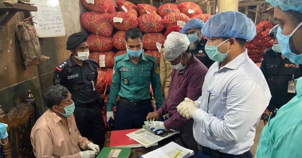 Mobile court busts syndicate of imported ginger