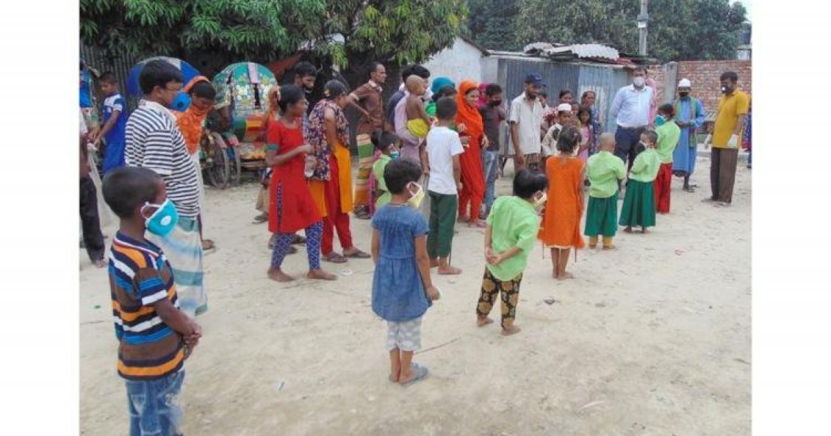 APON Foundation distribute food packages to 230 families