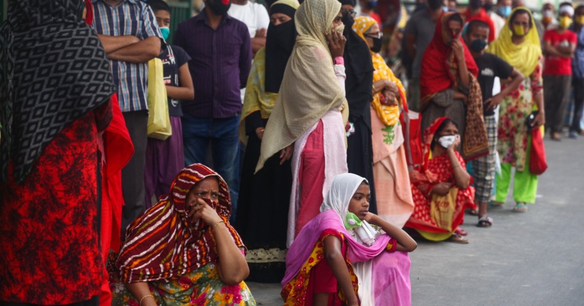 In pictures: Coronavirus crisis deepens worry for low income groups