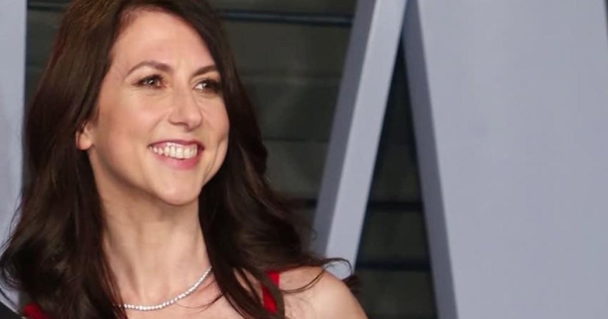 MacKenzie Scott becomes world's richest woman MacKenzie Scott becomes world's richest woman