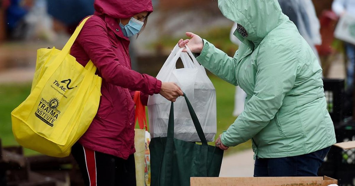 Pandemic sends hunger rising in America, and children bear the brunt