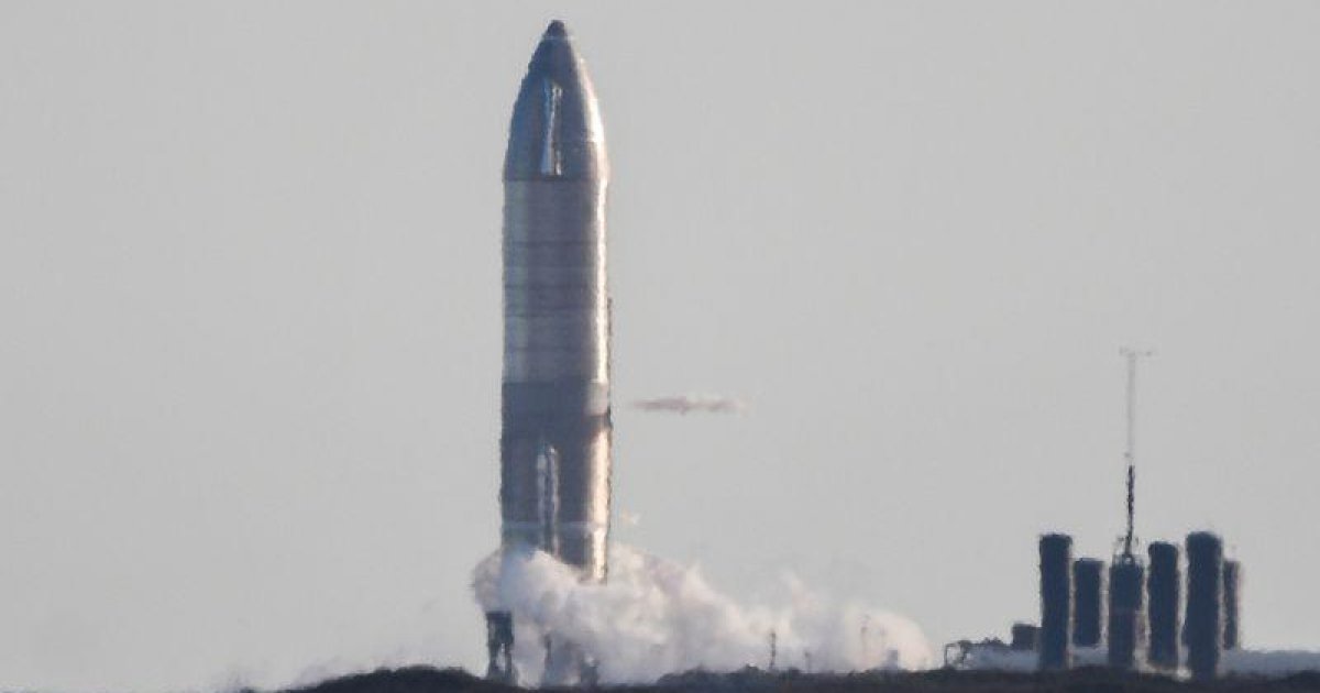 SpaceX Starship rocket prototype achieves first safe landing
