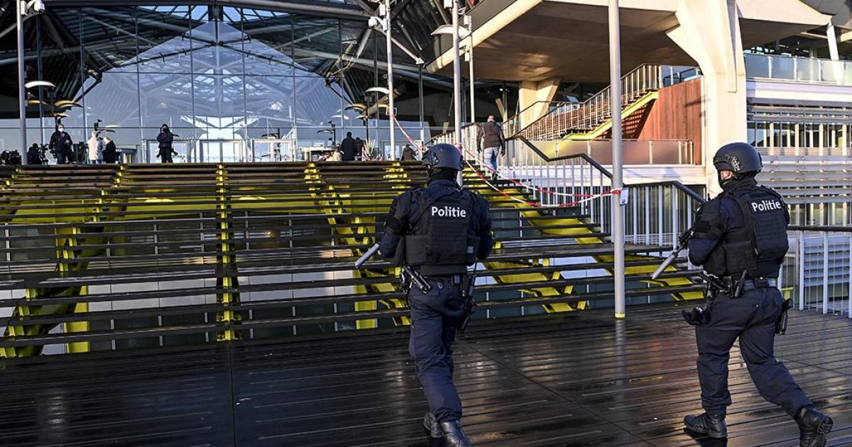 Belgium jails Iran diplomat for 20 years over bomb plot