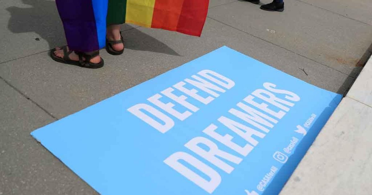 DHS: US will issue proposal to preserve program for Dreamer immigrants