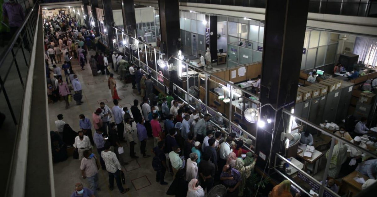 Banking hours now extended by an hour