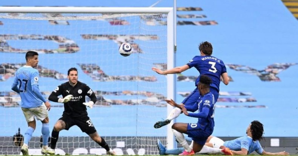 Chelsea beat City to delay Premier League title party