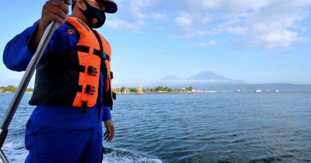 7 dead, 11 missing in Bali ferry sinking