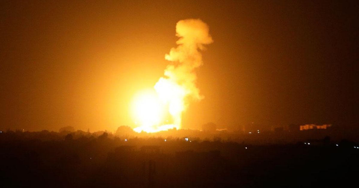 Israel strikes Gaza after incendiary balloon attacks