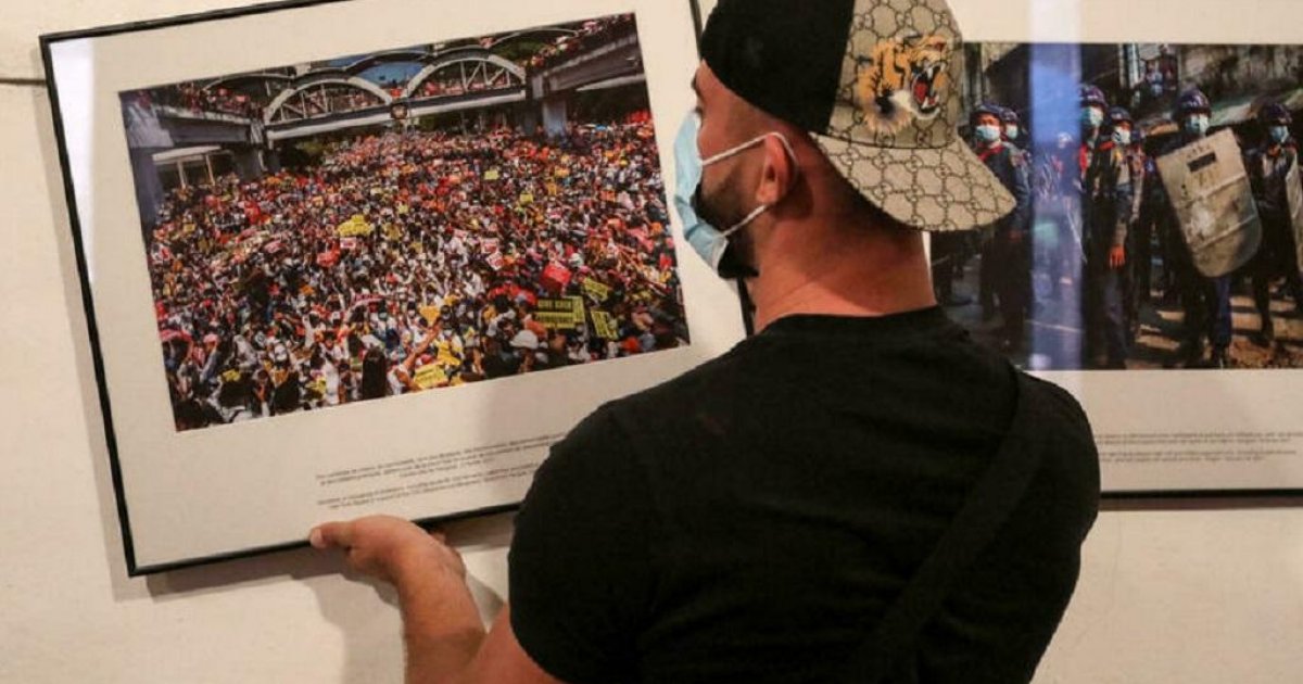 Anonymous Myanmar photographer wins major award