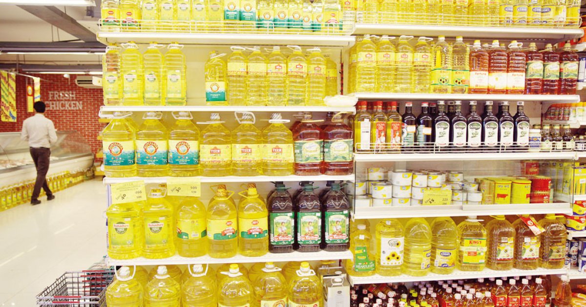 Crude soybean oil drops 28% globally, palm oil 25%