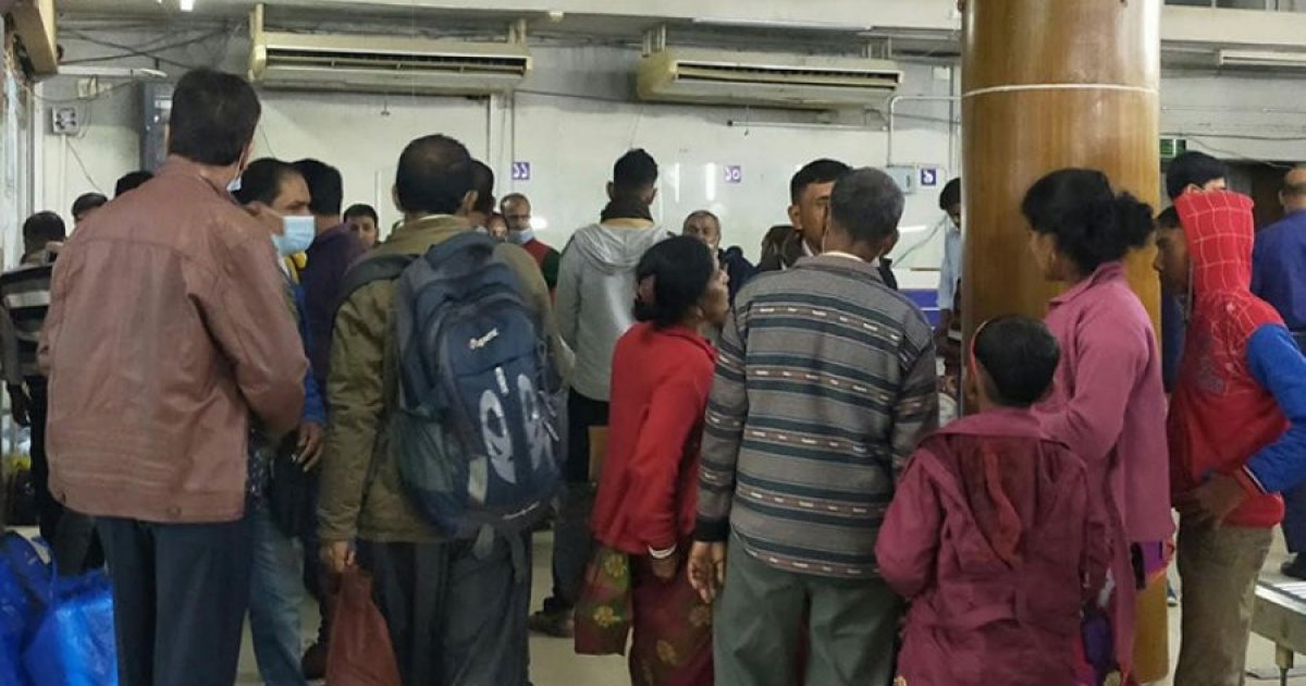 Indian immigration sends back 125 Bangladeshis for visa violation