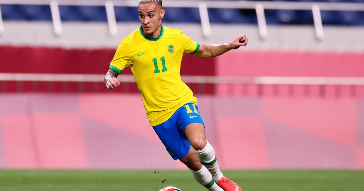 Utd agree deal to sign Brazil winger Antony for 80.75m pounds