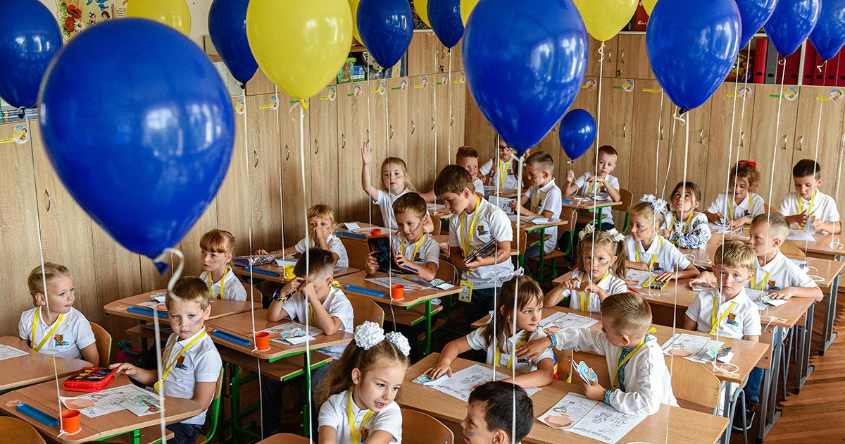 Ukraine schools return to sound of war