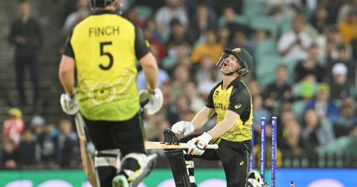 NZ thump holders Australia as Super 12 begins