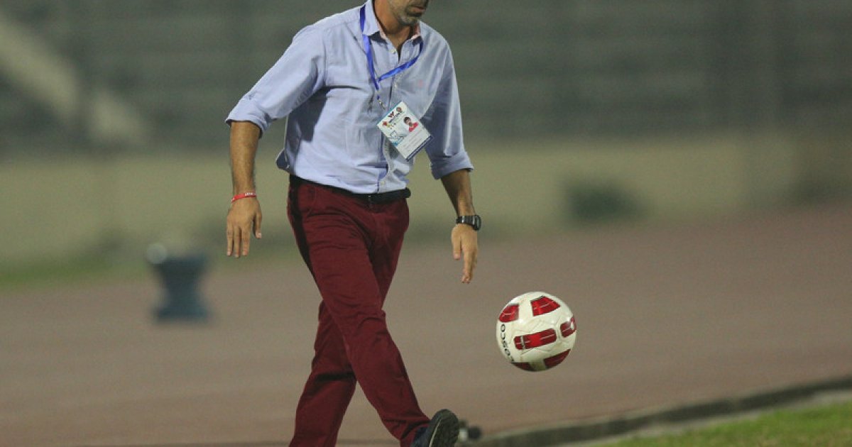 Bruzon extends Kings contract