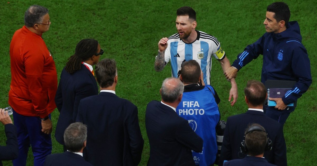 Messi hits back Van Gaal for pregame criticism