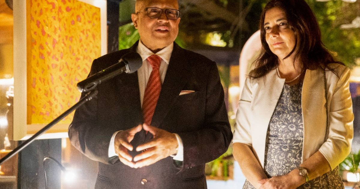 Cosmos Foundation showcases brilliant artworks of Alexandru Poteca and ...