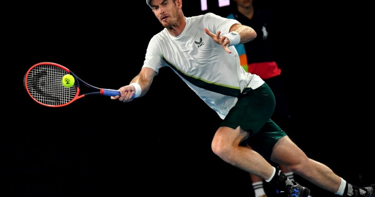 Murray wins Australian Open five-set epic after heat stops play
