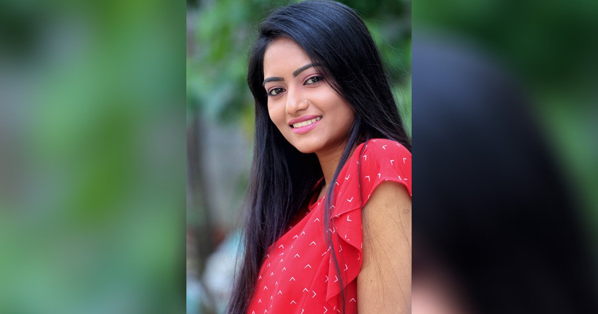 Actor Sharmeen Akhee suffers burn injuries at shooting spot fire