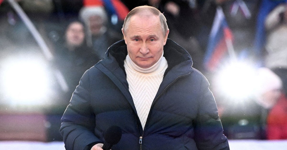 Putin, secure in power, sets stage for long and draining war