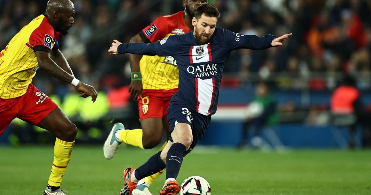 Messi scores stunner as PSG beat title rivals Lens