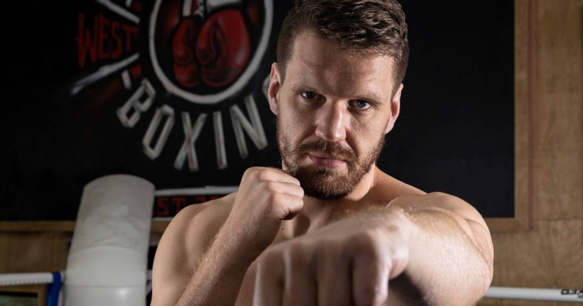 New Zealand boxer suffers stroke after world title defeat