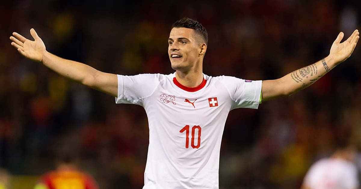 Leverkusen sign Xhaka from Arsenal