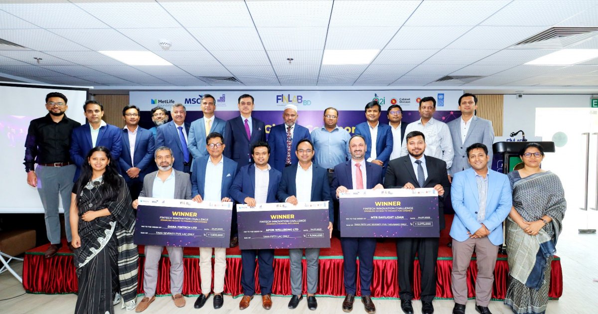 FinLab BD awarded 3 best innovations in the financial sector