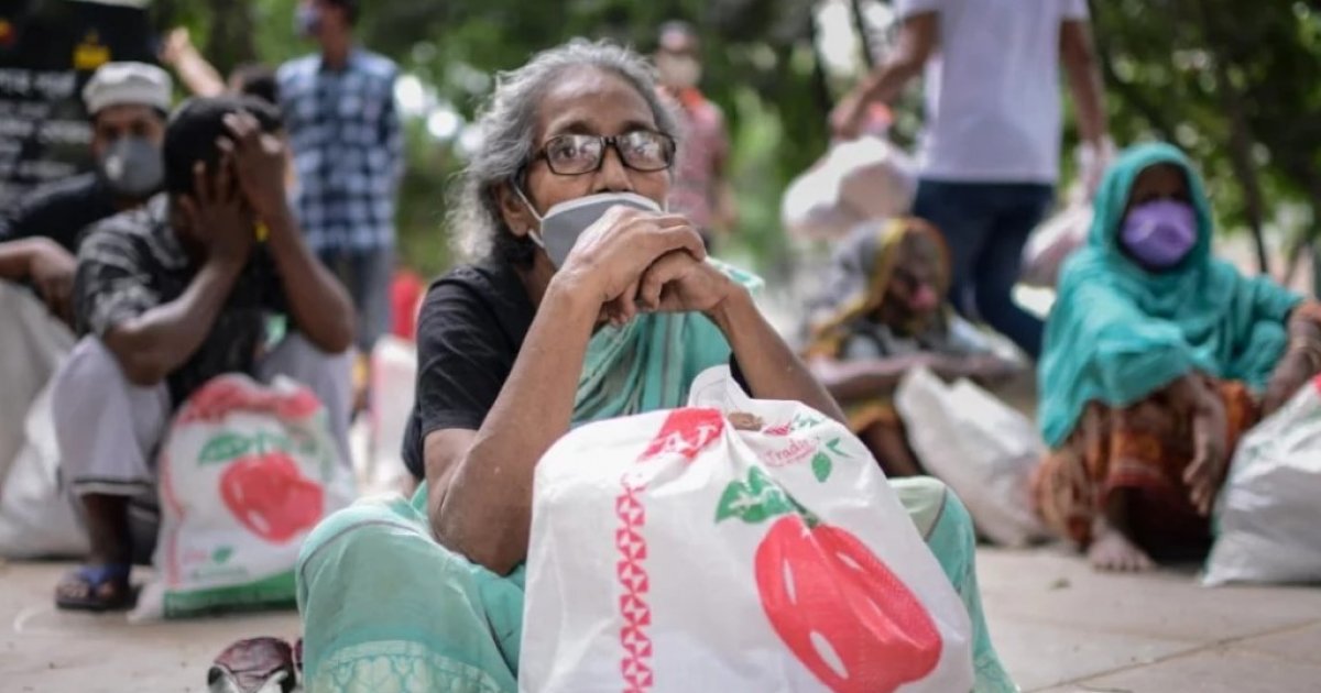 The relationship between conflict and poverty